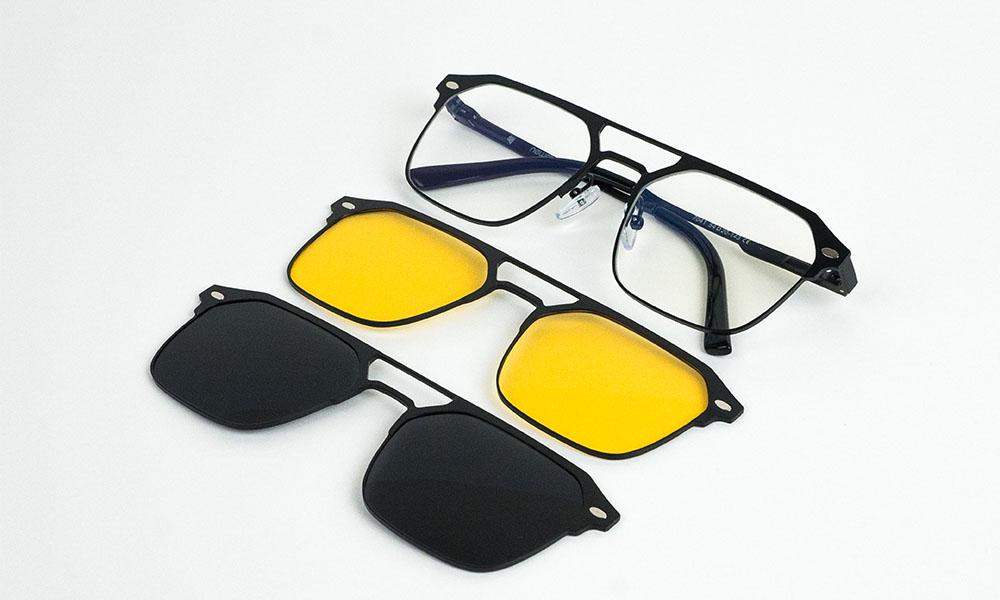 Black Magnetic Clip On Eyeglass | Shop Stylish Metal Eyewear